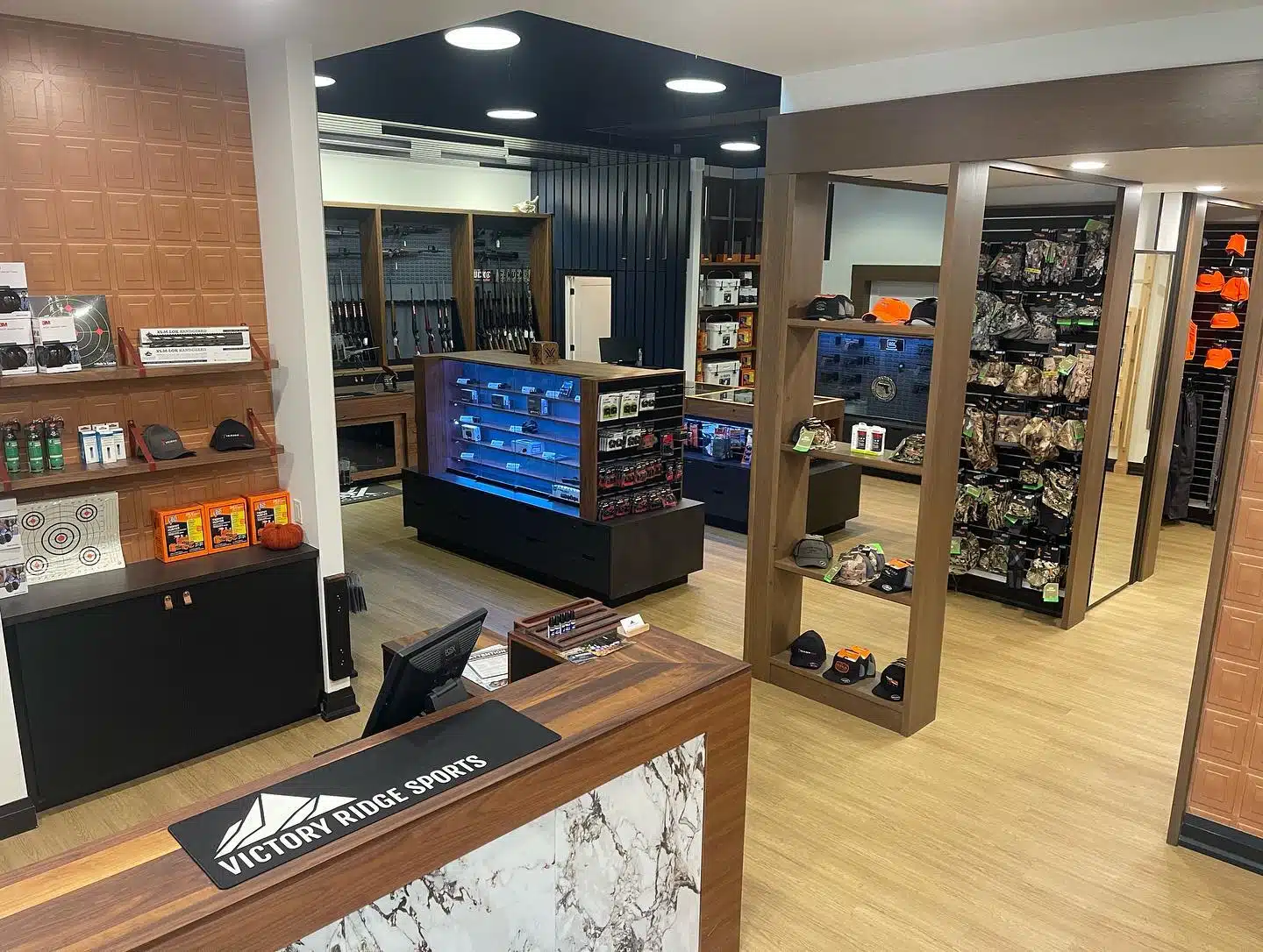 About Us - VICTORY RIDGE SPORTS